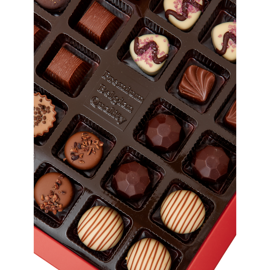 Aramella Belgian Chocolate Red Box (24 Pieces / 10.7oz / 305g) – La ...
